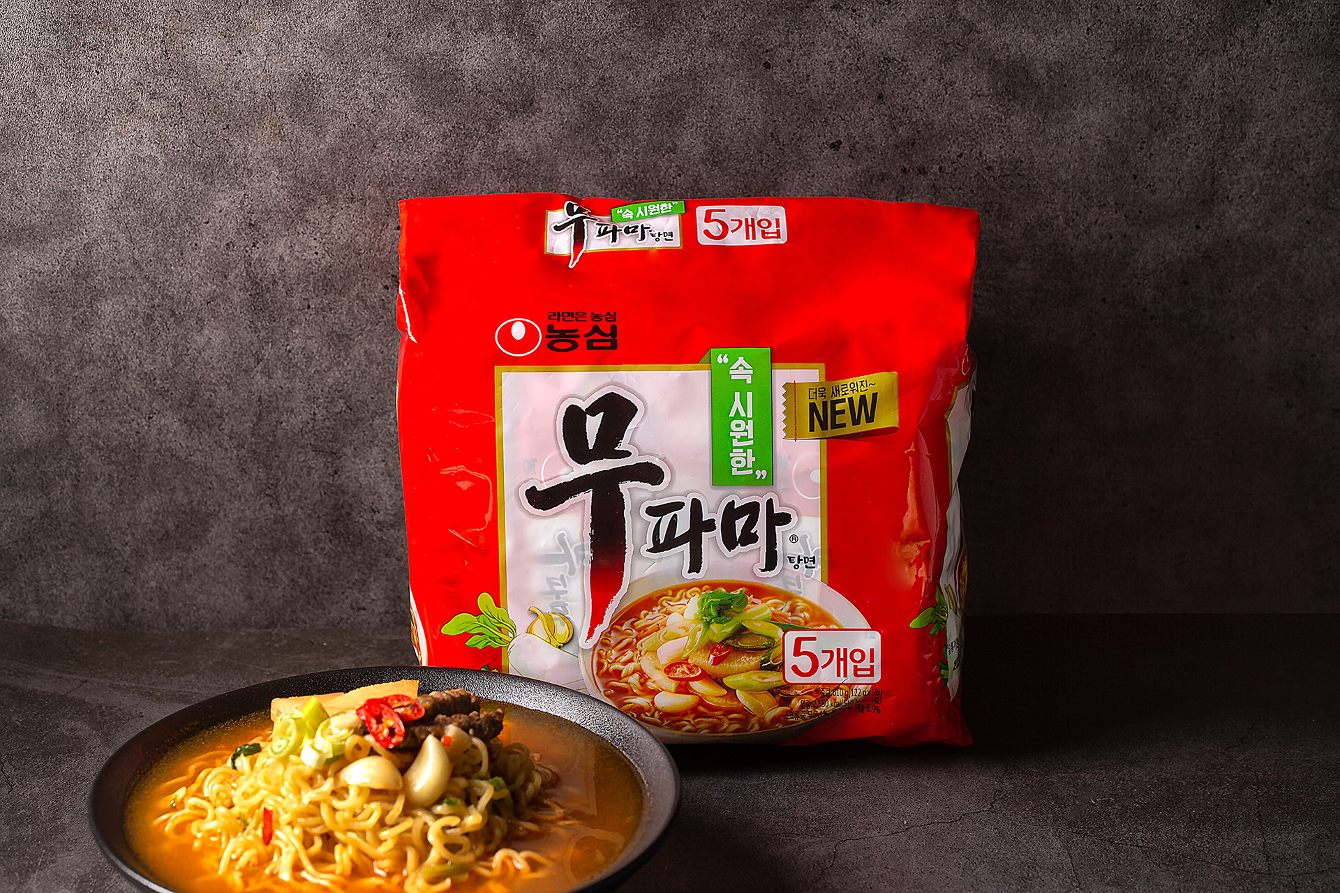 ktown4u.com : [NONGSHIM] Mupama Radish and Green Onion Ramen 122g*1EA